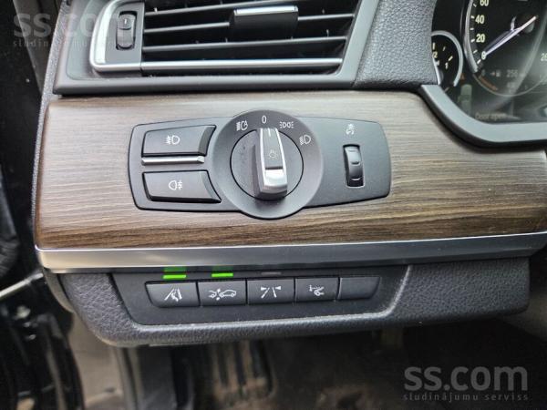 Grey BMW 730 2010 in Valmiera, with an engine capacity of 3.00 L and mileage of 294 thousand km for 10500 €, photo 6 on AUTOMOTO.COM.LV