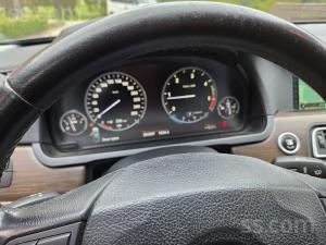 Pelēks BMW 730 2010 Valmiera, ar dzinēja tilpumu 3.00 L un nobraukumu 294 tūkst. km par 10500 €, foto 9 vietnē AUTOMOTO.COM.LV