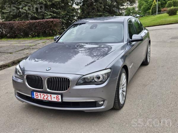 Pelēks BMW 730 2010 Jēkabpils, ar dzinēja tilpumu 3.00 L un nobraukumu 281 tūkst. km par 10690 €, foto 2 vietnē AUTOMOTO.COM.LV