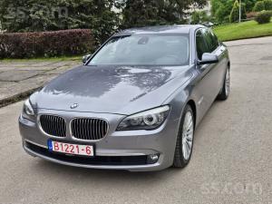 Grey BMW 730 2010 in Jekabpils, with an engine capacity of 3.00 L and mileage of 281 thousand km for 10690 €, photo 3 on AUTOMOTO.COM.LV