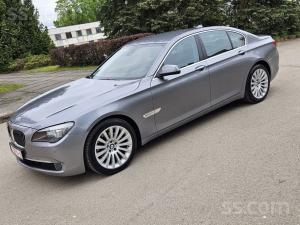 Grey BMW 730 2010 in Jekabpils, with an engine capacity of 3.00 L and mileage of 281 thousand km for 10690 €, photo 10 on AUTOMOTO.COM.LV