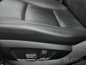 Grey BMW 730 2010 in Jekabpils, with an engine capacity of 3.00 L and mileage of 281 thousand km for 10690 €, photo 13 on AUTOMOTO.COM.LV