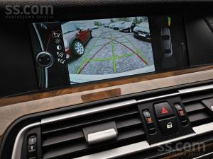 Grey BMW 730 2010 in Jekabpils, with an engine capacity of 3.00 L and mileage of 281 thousand km for 10690 €, photo 33 on AUTOMOTO.COM.LV