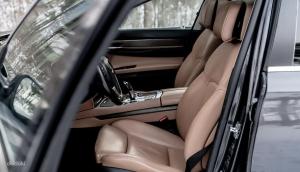 Pelēks BMW 730 2010 Tallina, ar dzinēja tilpumu 3.00 L un nobraukumu 379 tūkst. km par 8000 €, foto 19 vietnē AUTOMOTO.COM.LV