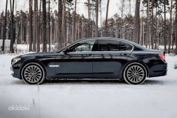 Grey BMW 730 2010 in Tallinn, with an engine capacity of 3.00 L and mileage of 379 thousand km for 8000 €, photo 1 on AUTOMOTO.COM.LV