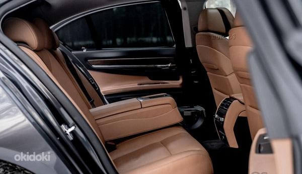 Grey BMW 730 2010 in Tallinn, with an engine capacity of 3.00 L and mileage of 379 thousand km for 8000 €, photo 7 on AUTOMOTO.COM.LV
