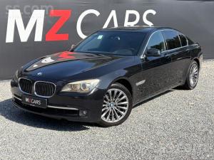Grey BMW 730 2010 in Riga, with an engine capacity of 3.00 L and mileage of 340 thousand km for 6990 €, photo 3 on AUTOMOTO.COM.LV