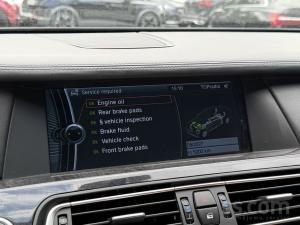 Grey BMW 730 2010 in Riga, with an engine capacity of 3.00 L and mileage of 340 thousand km for 6990 €, photo 16 on AUTOMOTO.COM.LV