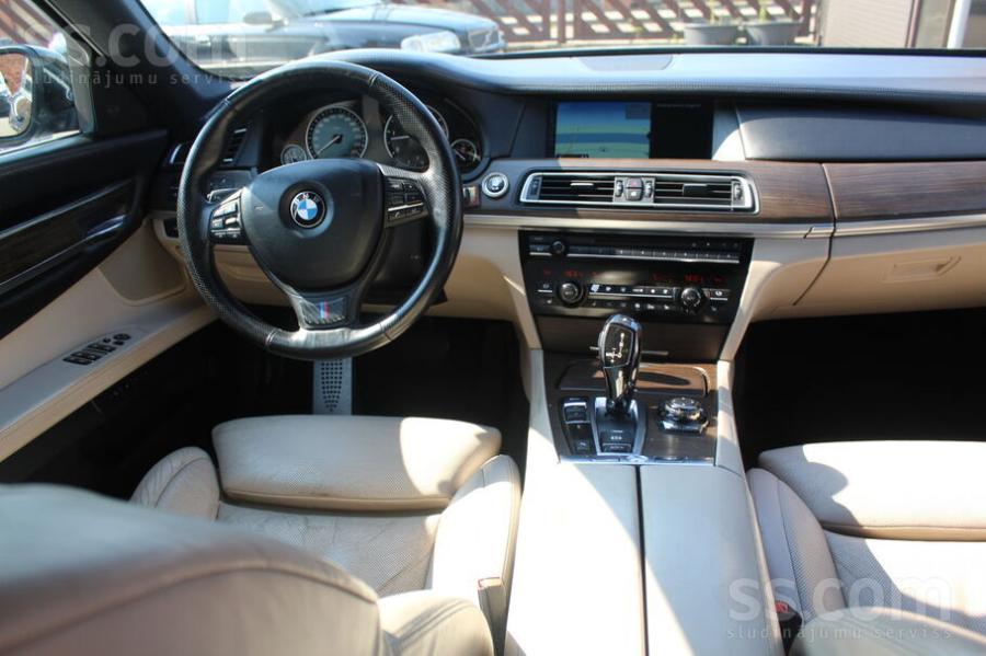 Grey BMW 730 2011 in Liepaja, with an engine capacity of 3.00 L and mileage of 293 thousand km for 11300 €, photo 13 on AUTOMOTO.COM.LV