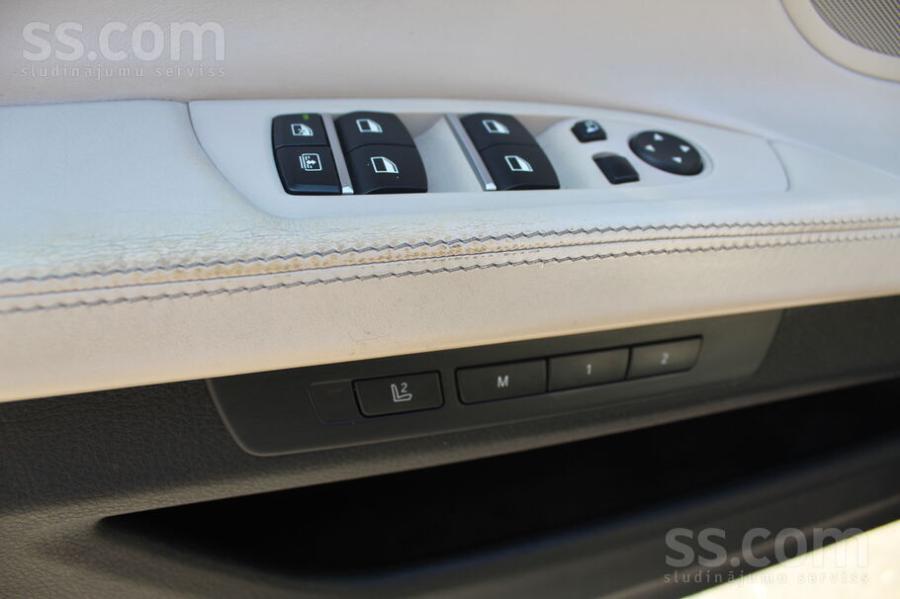 Grey BMW 730 2011 in Liepaja, with an engine capacity of 3.00 L and mileage of 293 thousand km for 11300 €, photo 15 on AUTOMOTO.COM.LV