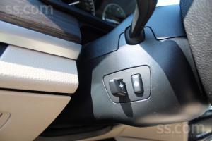Grey BMW 730 2011 in Liepaja, with an engine capacity of 3.00 L and mileage of 293 thousand km for 11300 €, photo 17 on AUTOMOTO.COM.LV