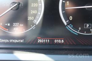 Grey BMW 730 2011 in Liepaja, with an engine capacity of 3.00 L and mileage of 293 thousand km for 11300 €, photo 21 on AUTOMOTO.COM.LV