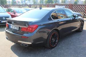 Pelēks BMW 730 2011 Liepāja, ar dzinēja tilpumu 3.00 L un nobraukumu 293 tūkst. km par 11300 €, foto 5 vietnē AUTOMOTO.COM.LV