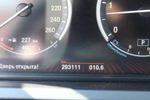 Pelēks BMW 730 2011 Liepāja, ar dzinēja tilpumu 3.00 L un nobraukumu 293 tūkst. km par 11300 €, foto 21 vietnē AUTOMOTO.COM.LV