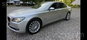 Grey BMW 730 2011 in Rezekne, with an engine capacity of 3.00 L and mileage of 210 thousand km for 10200 €, photo 12 on AUTOMOTO.COM.LV