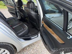 Grey BMW 730 2011 in Rezekne, with an engine capacity of 3.00 L and mileage of 210 thousand km for 10200 €, photo 18 on AUTOMOTO.COM.LV