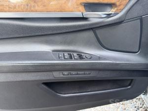 Grey BMW 730 2011 in Rezekne, with an engine capacity of 3.00 L and mileage of 210 thousand km for 10200 €, photo 20 on AUTOMOTO.COM.LV