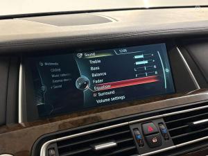 Grey BMW 730 2012 in Marijampole, with an engine capacity of 2.99 L and mileage of 303 thousand km for 12999 €, photo 7 on AUTOMOTO.COM.LV