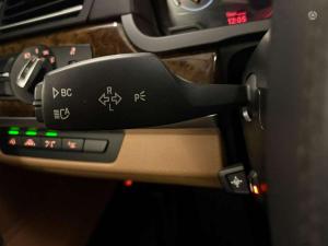 Grey BMW 730 2012 in Marijampole, with an engine capacity of 2.99 L and mileage of 303 thousand km for 12999 €, photo 14 on AUTOMOTO.COM.LV
