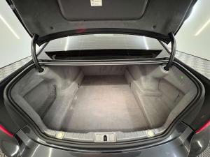 Grey BMW 730 2012 in Marijampole, with an engine capacity of 2.99 L and mileage of 303 thousand km for 12999 €, photo 34 on AUTOMOTO.COM.LV