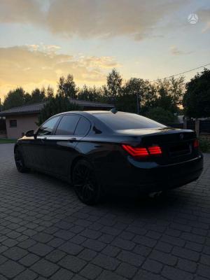 Grey BMW 730 2012 in Vilnius, with an engine capacity of 0.00 L and mileage of 353 thousand km for 13500 €, photo 6 on AUTOMOTO.COM.LV