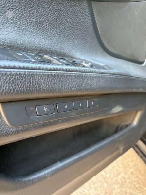 Grey BMW 730 2012 in Vilnius, with an engine capacity of 0.00 L and mileage of 353 thousand km for 13500 €, photo 16 on AUTOMOTO.COM.LV