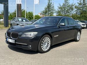 Pelēks BMW 730 2013 Liepāja, ar dzinēja tilpumu 3.00 L un nobraukumu 244 tūkst. km par 12200 €, foto  vietnē AUTOMOTO.COM.LV