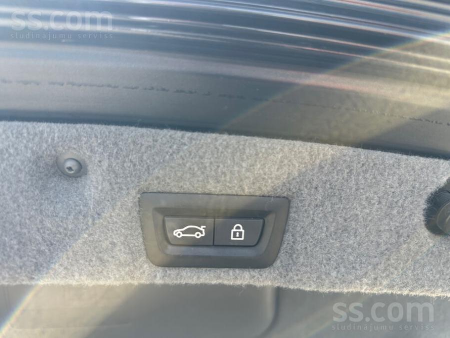 Grey BMW 730 2013 in Liepaja, with an engine capacity of 3.00 L and mileage of 244 thousand km for 12200 €, photo 11 on AUTOMOTO.COM.LV