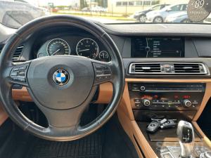 Grey BMW 730 2013 in Liepaja, with an engine capacity of 3.00 L and mileage of 244 thousand km for 12200 €, photo 12 on AUTOMOTO.COM.LV