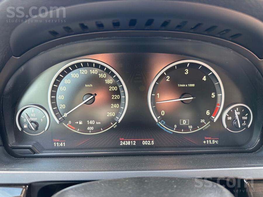 Grey BMW 730 2013 in Liepaja, with an engine capacity of 3.00 L and mileage of 244 thousand km for 12200 €, photo 14 on AUTOMOTO.COM.LV