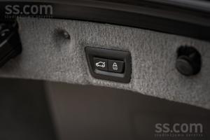 Grey BMW 730 2013 in Riga, with an engine capacity of 3.00 L and mileage of 197 thousand km for 13950 €, photo 9 on AUTOMOTO.COM.LV