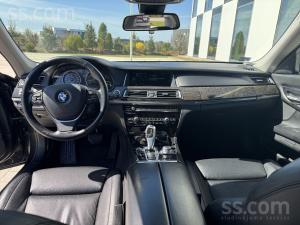 Pelēks BMW 730 2013 Rīga, ar dzinēja tilpumu 3.00 L un nobraukumu 232 tūkst. km par 12500 €, foto 10 vietnē AUTOMOTO.COM.LV