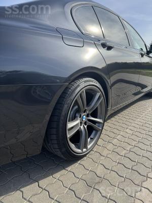 Pelēks BMW 730 2013 Rīga, ar dzinēja tilpumu 3.00 L un nobraukumu 232 tūkst. km par 12500 €, foto 22 vietnē AUTOMOTO.COM.LV