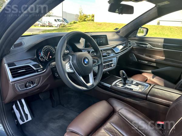 Pelēks BMW 730 2015 Rīga, ar dzinēja tilpumu 3.00 L un nobraukumu 184 tūkst. km par 28490 €, foto 9 vietnē AUTOMOTO.COM.LV