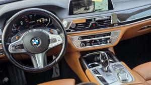 Grey BMW 730 2015 in Siauliai, with an engine capacity of 2.99 L and mileage of 305 thousand km for 26800 €, photo 16 on AUTOMOTO.COM.LV