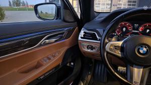 Grey BMW 730 2015 in Siauliai, with an engine capacity of 2.99 L and mileage of 305 thousand km for 26800 €, photo 25 on AUTOMOTO.COM.LV