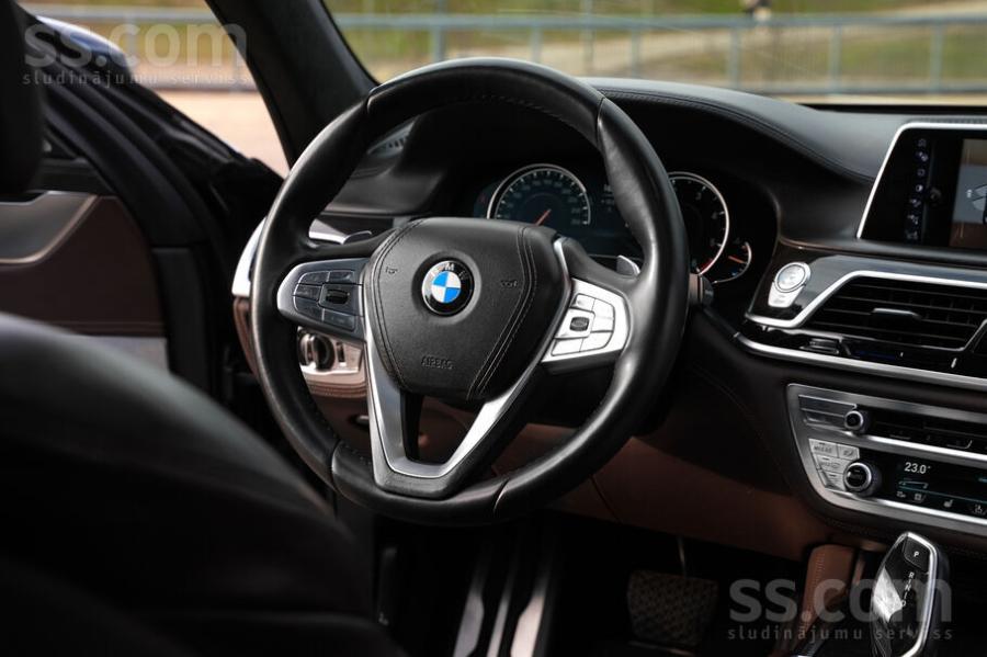Pelēks BMW 730 2015 Rīga, ar dzinēja tilpumu 3.00 L un nobraukumu 210 tūkst. km par 25990 €, foto 22 vietnē AUTOMOTO.COM.LV