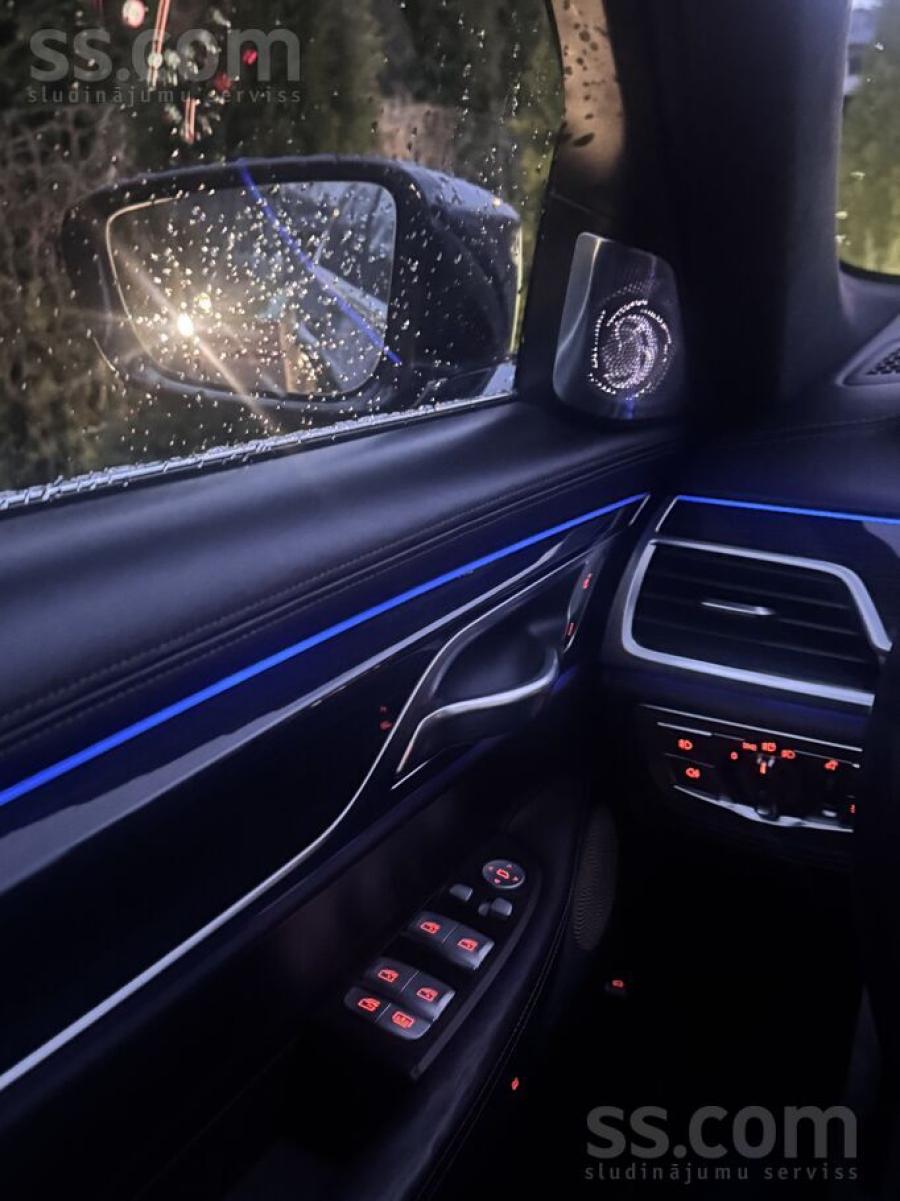 Pelēks BMW 730 2015 Rīga, ar dzinēja tilpumu 3.00 L un nobraukumu 210 tūkst. km par 25990 €, foto 33 vietnē AUTOMOTO.COM.LV