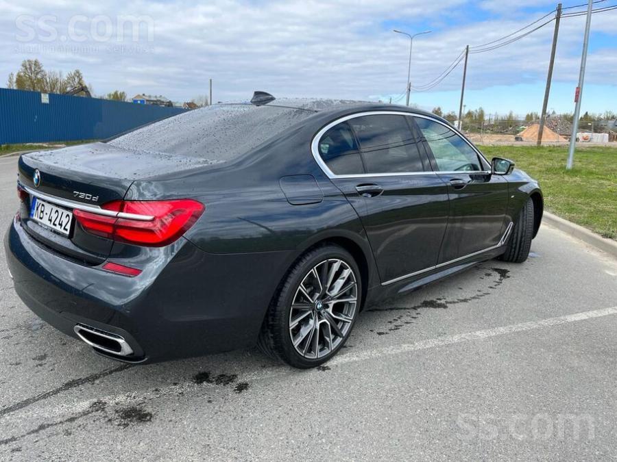 Pelēks BMW 730 2015 Rīga, ar dzinēja tilpumu 3.00 L un nobraukumu 114 tūkst. km par 31500 €, foto 5 vietnē AUTOMOTO.COM.LV