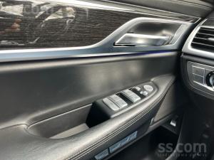 Pelēks BMW 730 2015 Rīga, ar dzinēja tilpumu 3.00 L un nobraukumu 114 tūkst. km par 31500 €, foto 16 vietnē AUTOMOTO.COM.LV