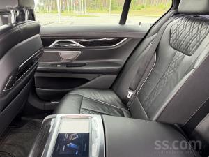 Серый БМВ 730 2015 в Рига, объемом двигателя 3.00 л и пробегом 118 тыс. км за 28400 €, фото 14 на AUTOMOTO.COM.LV