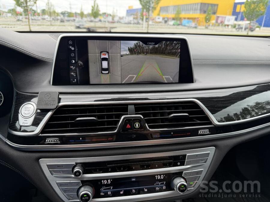 Серый БМВ 730 2015 в Рига, объемом двигателя 3.00 л и пробегом 118 тыс. км за 28400 €, фото 18 на AUTOMOTO.COM.LV