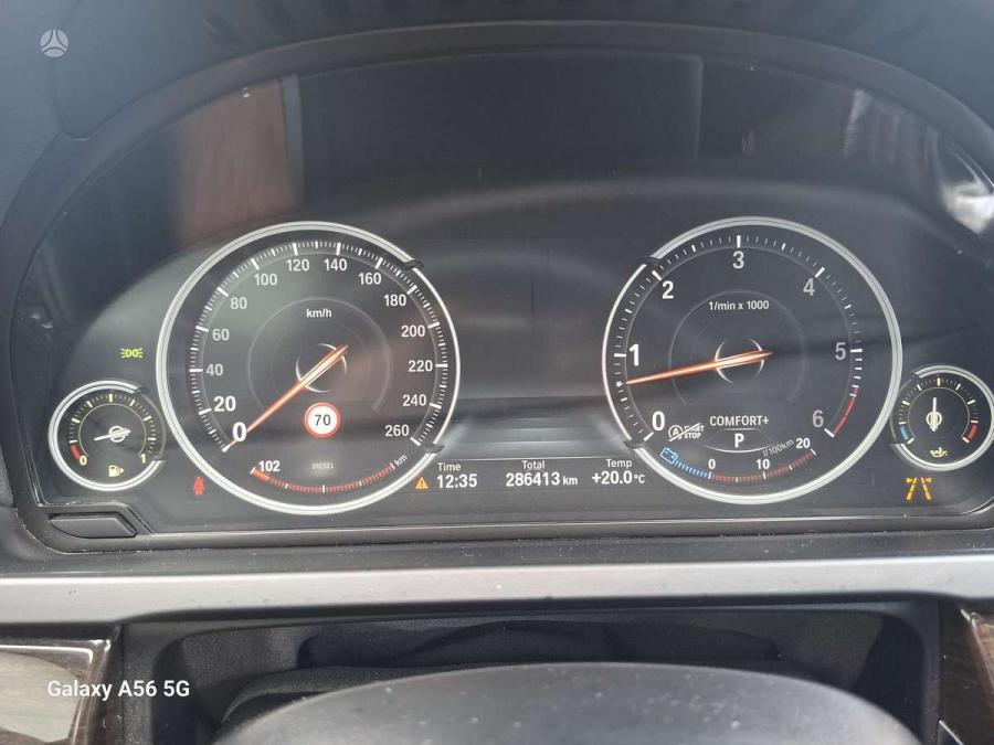 Grey BMW 730 2015 in Kaunas, with an engine capacity of 2.99 L and mileage of 286 thousand km for 10200 €, photo 16 on AUTOMOTO.COM.LV
