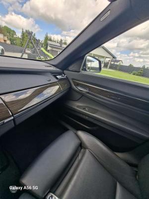 Grey BMW 730 2015 in Kaunas, with an engine capacity of 2.99 L and mileage of 286 thousand km for 10200 €, photo 19 on AUTOMOTO.COM.LV
