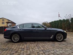 Pelēks BMW 730 2016 Rīga, ar dzinēja tilpumu 3.00 L un nobraukumu 245 tūkst. km par 24500 €, foto 4 vietnē AUTOMOTO.COM.LV