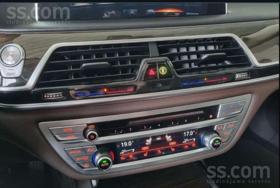 Pelēks BMW 730 2016 Rīga, ar dzinēja tilpumu 3.00 L un nobraukumu 245 tūkst. km par 24500 €, foto 15 vietnē AUTOMOTO.COM.LV