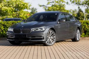 Pelēks BMW 730 2016 Rīga, ar dzinēja tilpumu 3.00 L un nobraukumu 0 tūkst. km par 21900 €, foto 4 vietnē AUTOMOTO.COM.LV