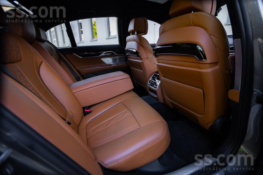 Pelēks BMW 730 2016 Rīga, ar dzinēja tilpumu 3.00 L un nobraukumu 0 tūkst. km par 21900 €, foto 14 vietnē AUTOMOTO.COM.LV