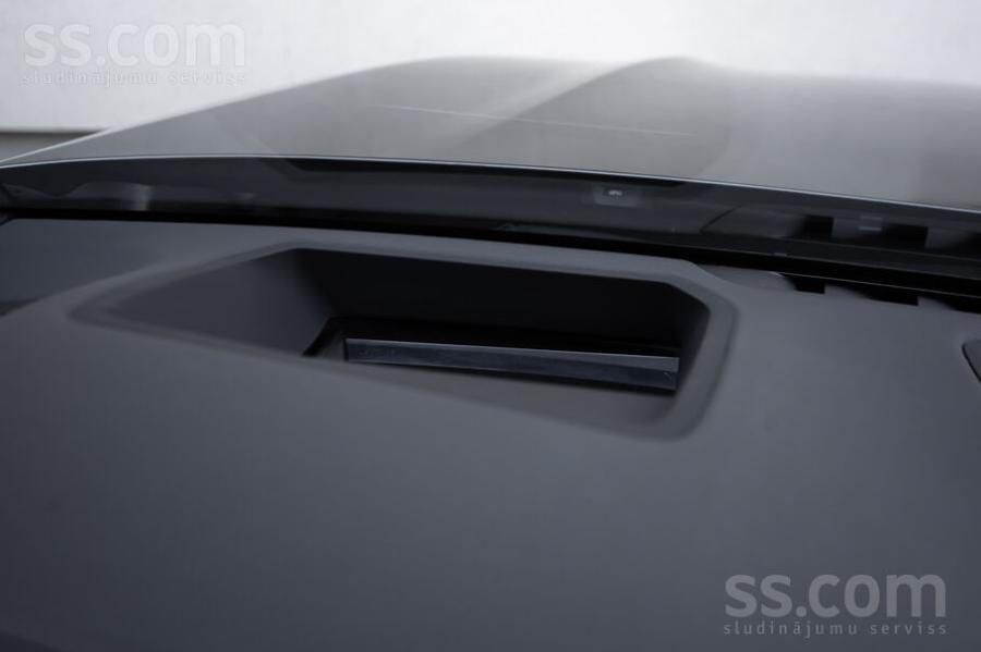 Pelēks BMW 730 2016 Rīga, ar dzinēja tilpumu 3.00 L un nobraukumu 0 tūkst. km par 21900 €, foto 20 vietnē AUTOMOTO.COM.LV