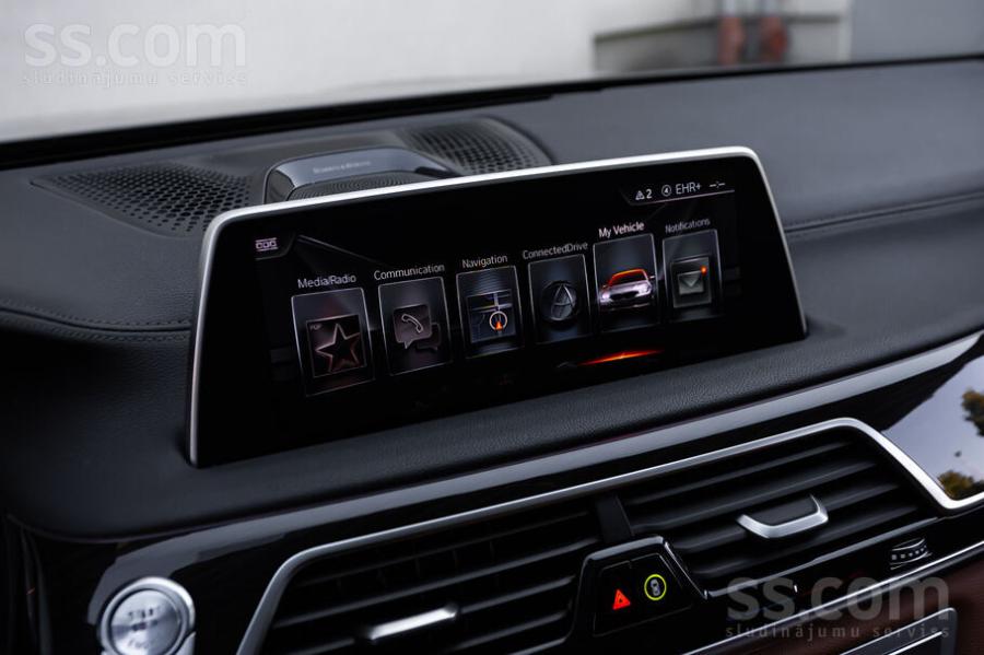 Pelēks BMW 730 2016 Rīga, ar dzinēja tilpumu 3.00 L un nobraukumu 0 tūkst. km par 21900 €, foto 24 vietnē AUTOMOTO.COM.LV